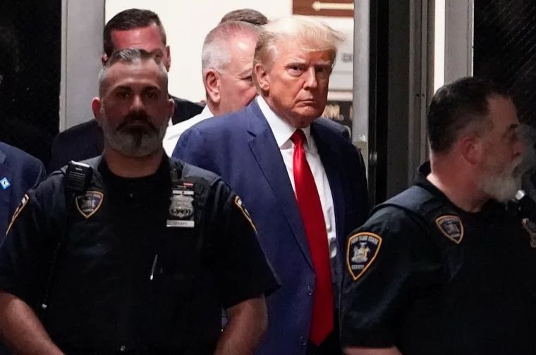 [Blockพูดได้byข้าวน้อยฯ] ถ้าโดนัลด์ ทรัมป์ติดคุก CIA อาจต้องตามไป ...