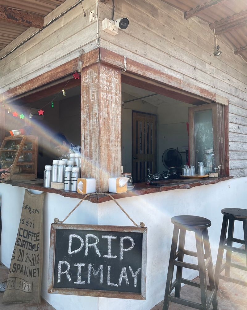 [Oaroar Archavaniyut] แชร์ร้านกาแฟหัวหินสุดชิล Drip Rim Lay☕️ ร้าน DRIP ...