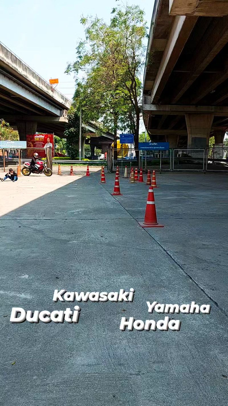 [Boy RC Club] Every bike can join RC Club safety riding practice for free.