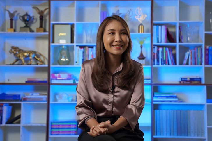 [Prachachat Online] รื้องบฯขึ้นภาษีเขย่าตลาดหุ้น “ก้าวไกล” เดินหน้าไม่ถอย “ศิริกัญญา” แคนดิเดต ...