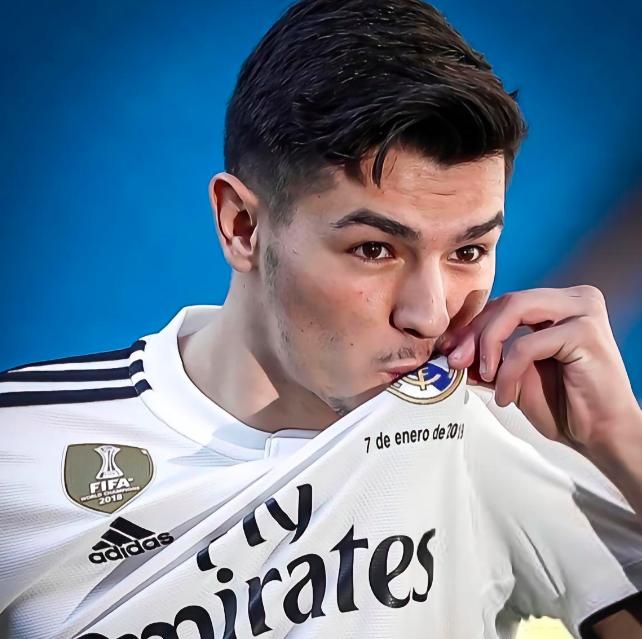 [Sagor001] ดิอาส กลับมาที่ เรอัล มาดริด เซ็นสัญญาฉบับใหม่ 4 ปีกับ เรอัล มาดริด จนถึงปี 2027 เอซี ...