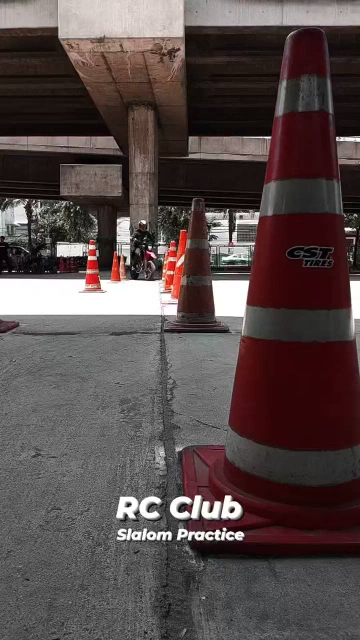 [Boy RC Club] RC Club slalom practice RC Club slalom practice with low ...