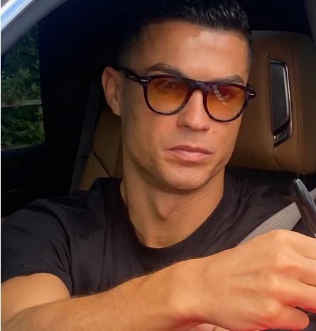 [Sagor001] คริสเตียโน โรนัลโดถูกสัมภาษณ์ก่อนโปรตุเกสพบไอซ์แลนด์ 📍คลิก>http://thscore.mobi/?cz=1