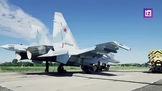 [ปฐมพงษ์ โพธิ์ประสิทธินันท์] กองทัพอากาศรัสเซียได้รับการส่งมอบ Su-35SM ...