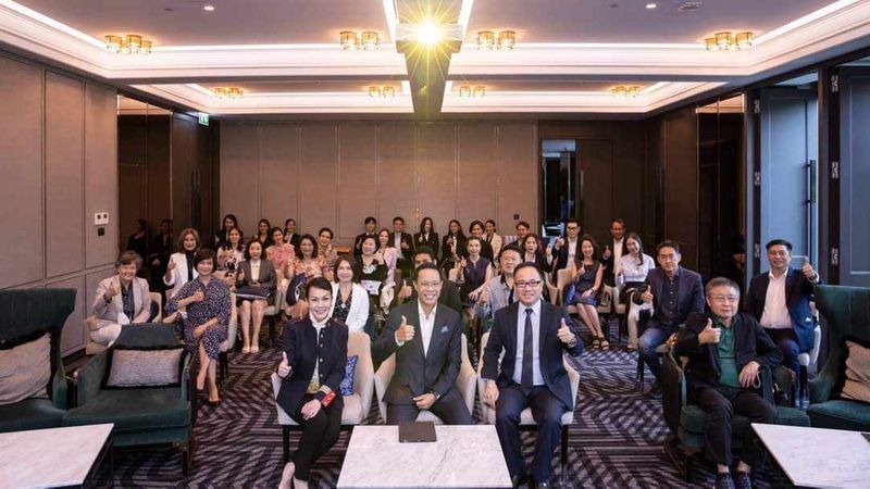 [CHANGE into Magazine ______ Sutthikhun Kongthong] เคแบงก์ ไพรเวทแบงก์กิ้ง จัดคอร์ส KPBA The ...