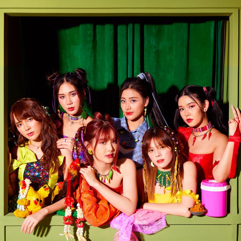 [SUCCESS CHANNEL] กลับมาแล้ว “eRAA” 6 สาวเลือดไทยชาวทุ่ง ปล่อยซิงเกิลสอง "แกงหม้อใหญ่” ให้โดนแกง ...