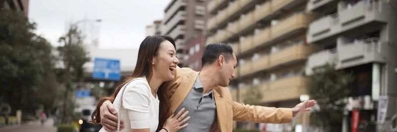 [easyimsurance_fwd] ให้การประกันเป็นเรื่องง่ายและเร็วขึ้น ด้วย Omne by FWD ทันใจกับบริการยื่นเค ...