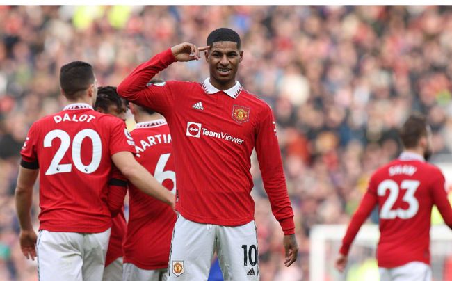 [Sagor001] ข่าวฟุตบอลเมื่อคืน แมนยู 2-0 อาร์เซน่อล 📍 http://thscore.mobi/?cz=1