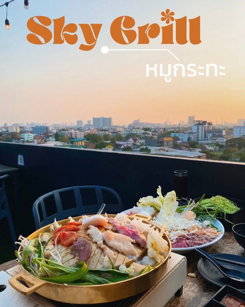 [Go With Me] มากินหมูกระทะบนดาดฟ้ากัน💗 Sky Grill หมูกระทะราคาหลักร้อยวิวหลักล้าน🌅 ตั้งอยู่บนชั้น ...