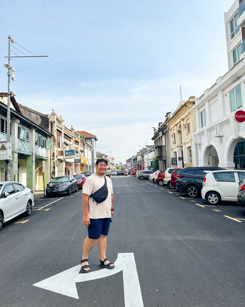 [Pirun Onchaluay] เป็นการเปิดประสบการณ์ไปเที่ยวด้วยตัวเอง ☺️