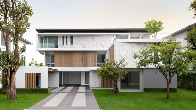 [Propholic] 5-6 ส.ค.นี้ ร่วมพิสูจน์ความเหนือระดับอันสมบูรณ์แบบด้วยตัวคุณเอง Nirvana COLLECTION ...