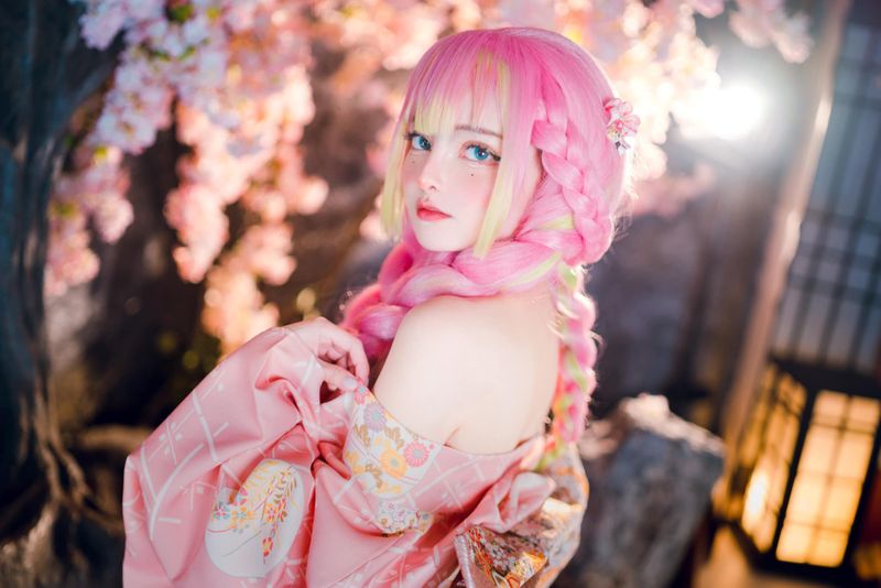 [WONGKAN COSPLAY] Le Josette สาวหน้าหวานแปลงโฉมเป็น Mitsuri สุดเซ็กซี่ ...