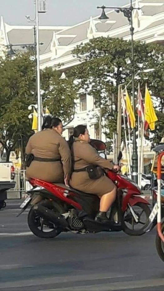 [เบื่อเมือง] สูบลมยาง 150 psi (10 บาร์)