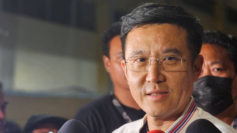 [Charifkub] นายกคนที่ 30 ของประเทศไทย โดย