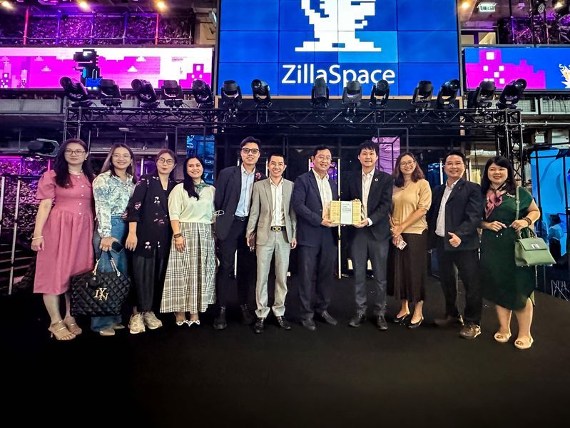 [ท๊อป จิรายุส ทรัพย์ศรีโสภา - Topp Jirayut Srupsris] Vietnam Delegates ...