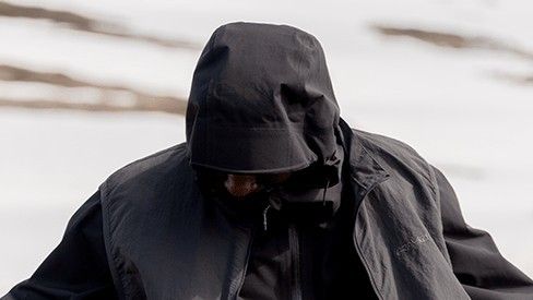 [SO FASHY MAGAZINE] Gramicci FW23 is Destined for Uphill Adventures Get ...