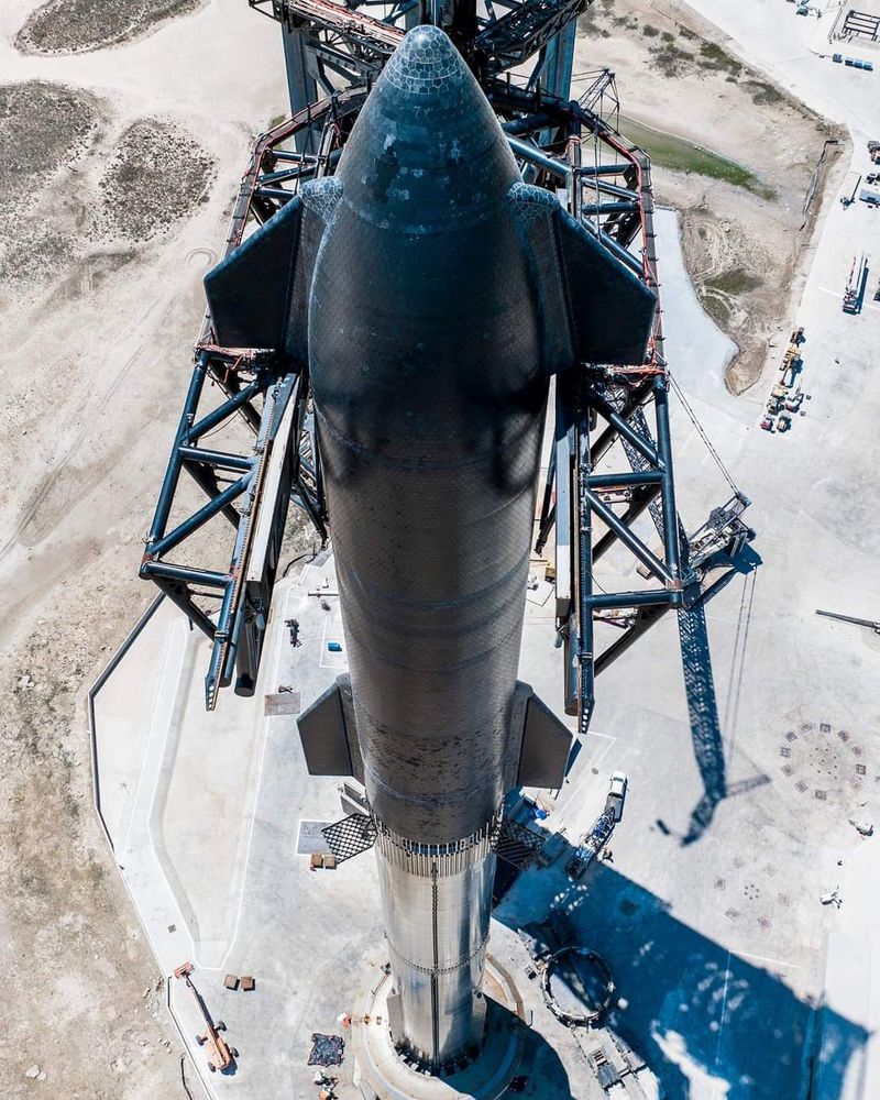 [A Broad vot ] Today.📅 ‼️‼️ Starship 25 วางซ้อนกันบน Super Heavy ...