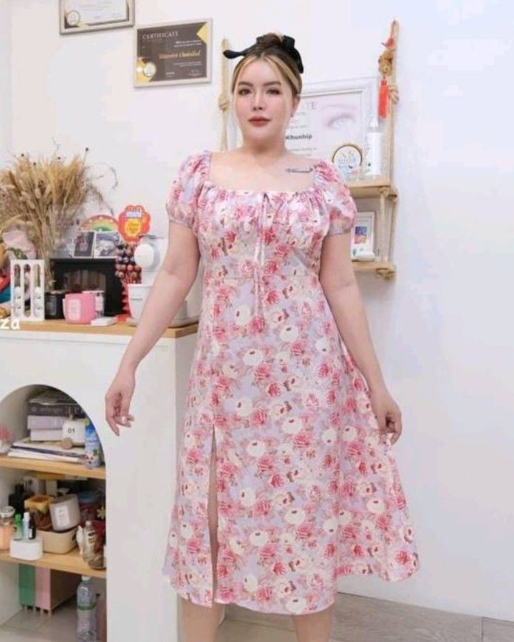 [Sureeporn] เดรสไฮโซโว้ๆเย่V5 ผ้าไหมอิตาลี่พิมพ์ลายเนื้อหนาใส่สบาย