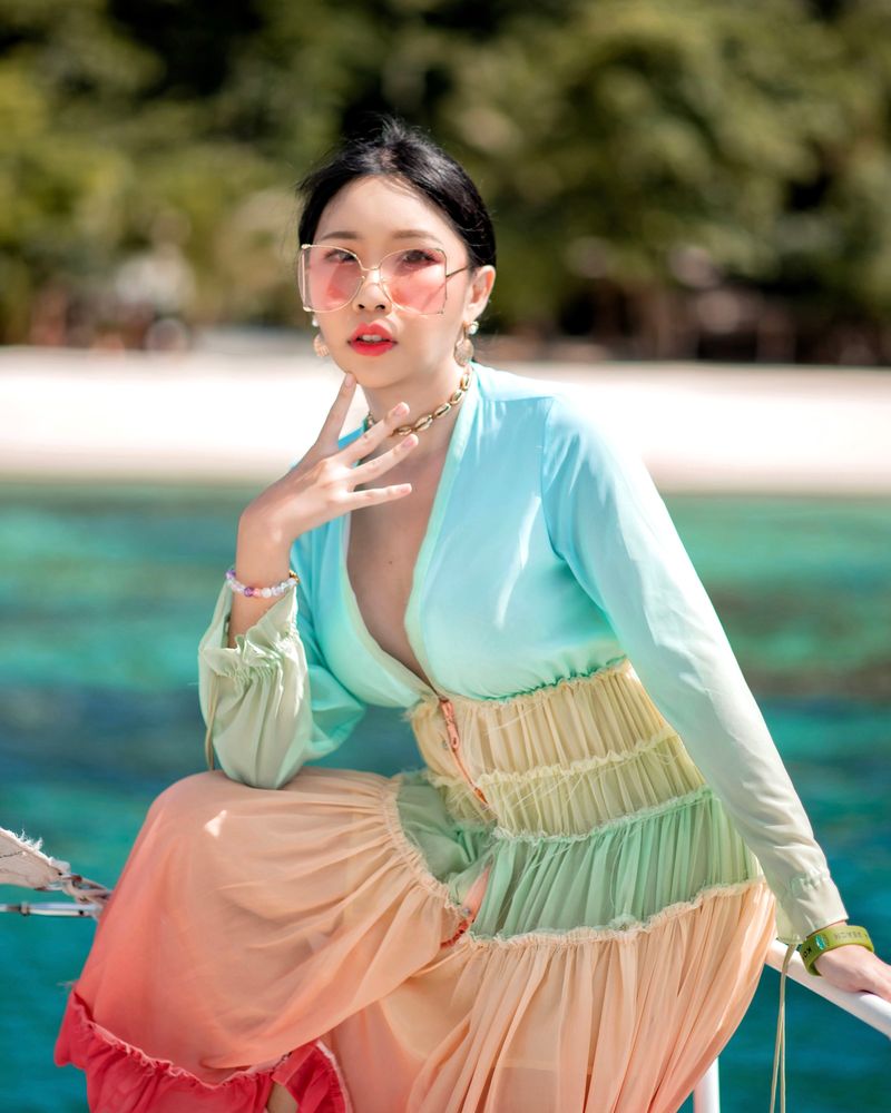 [CRAZY HEEJIN 💕] 𝗡𝗲𝘄 𝗩𝗶𝗱𝗲𝗼 𝗼𝗻 “𝗛𝗘𝗘𝗝𝗜𝗡’𝘀 𝗧𝘂𝗯𝗲” 🎥💖 👧🏻 เที่ยว #หาดกล้วย ปลอดภัย สุขใจ ไปกับ ...