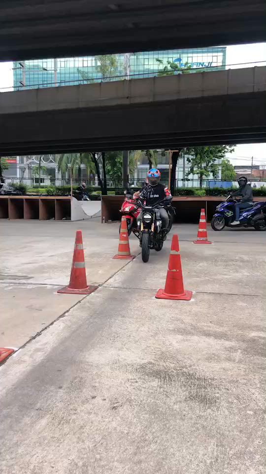 [Boy RC Club] Slow more and more #RCClub #SafetyRiding #Motorcycle # ...