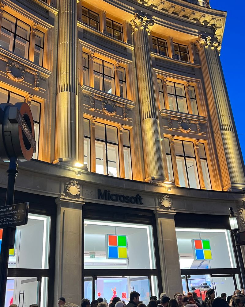 [หมอง่วงลงทุน 2019] Xbox in London #Loneliness #BlackFridayNight