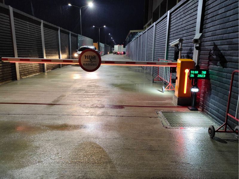 [Charoen Tech] อุปสรรคที่เกิดขึ้นได้จากการใช้ระบบไม้กั้นรถยนต์ ระบบไม้กั้นรถยนต์เป็นระบบที่ถูก ...