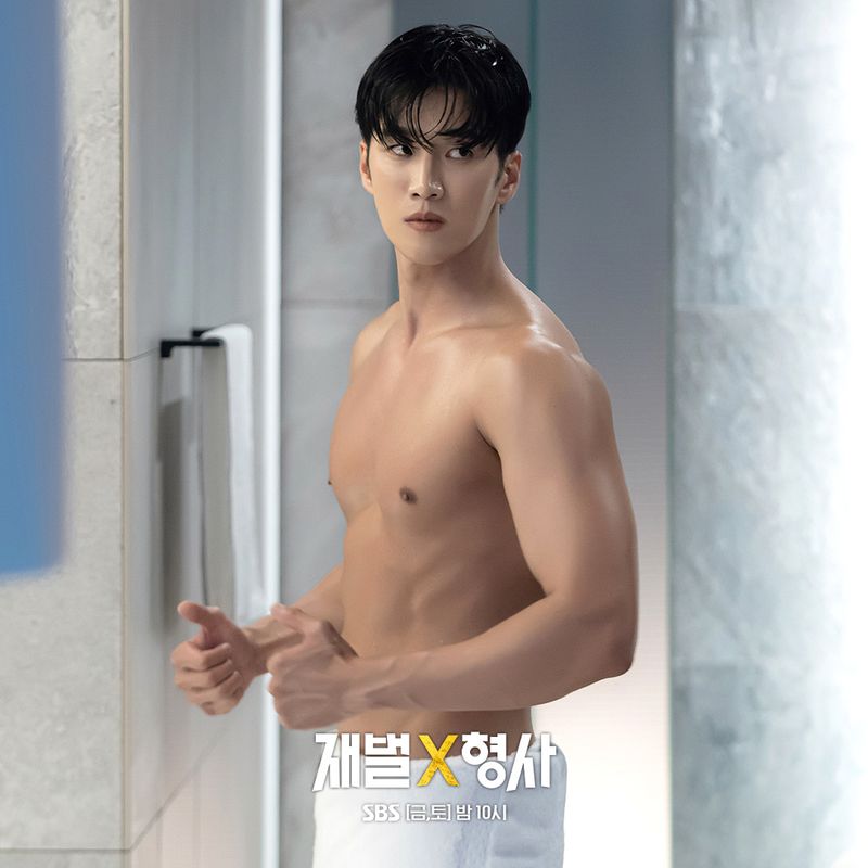 [ดูซีรีส์กัน] คนหล่อคนรวย คนมั่น พ่อคุณเอ๊ยยย นี่เล่นเป็นตัวเองใช่มั้ย ...