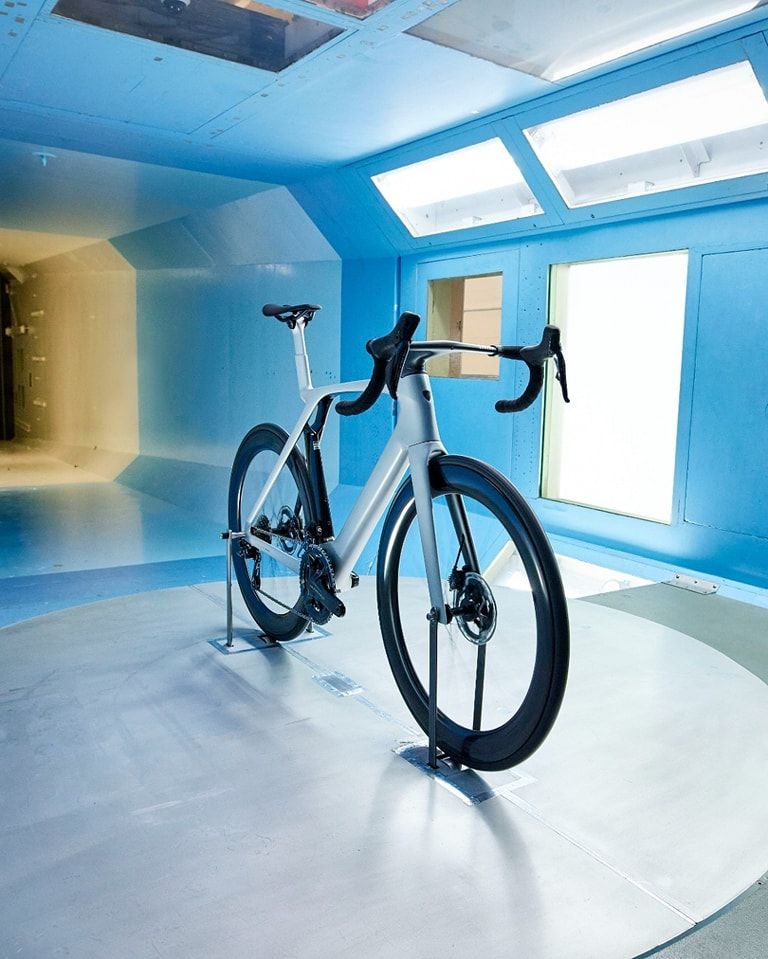 [Probike] 𝐓𝐡𝐞 𝐔𝐥𝐭𝐢𝐦𝐚𝐭𝐞 𝐑𝐚𝐜𝐞 𝐁𝐢𝐤𝐞 เมื่อพูดถึงการสร้างจักรยานเสือหมอบ ...