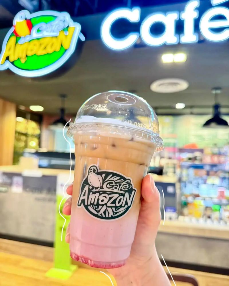 [EattimeEatdiary ] Iced Ruby Latte กาแฟลาเต้ซ่อนหวานด้วย Ruby Chocolate ...