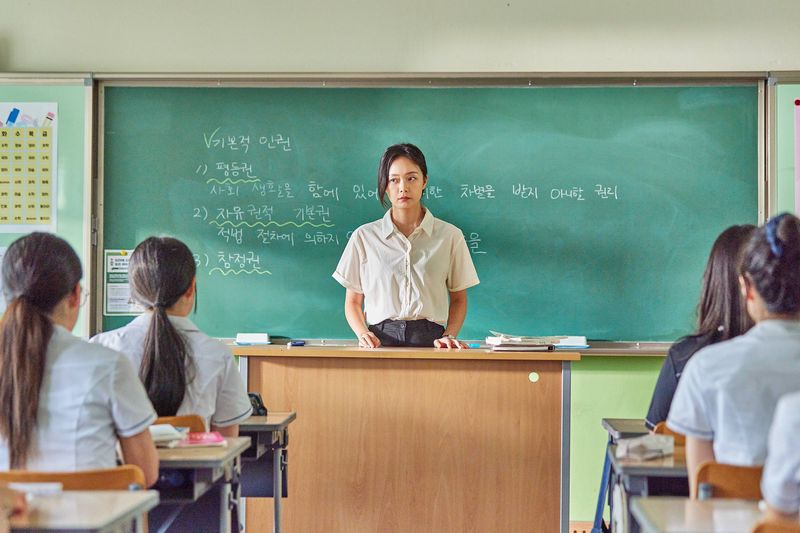 [ดูซีรีส์กัน] '18 Youth' เล่าถึงเด็กสาวที่เต็มไปด้วยความมีชีวิตชีวา ที่ ...