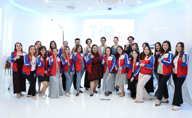 [CHANGE into Magazine ______ Sutthikhun Kongthong] TIP Lady โดยทิพย ...