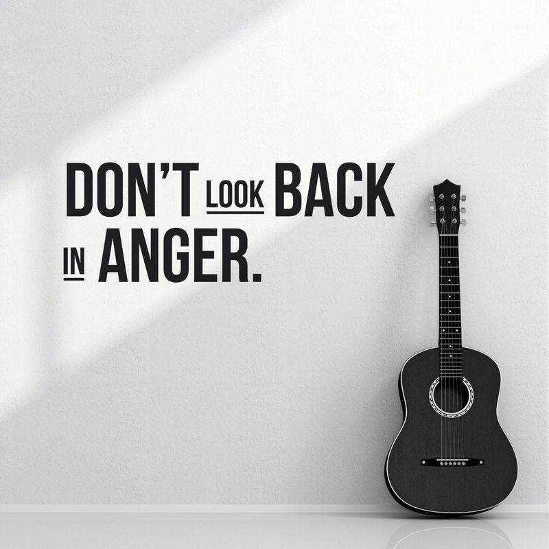 [เฉลิมชัย เอื้อวิริยะวิทย์] Don’t Look Back in Anger!: อย่าหันกลับมามอง ...