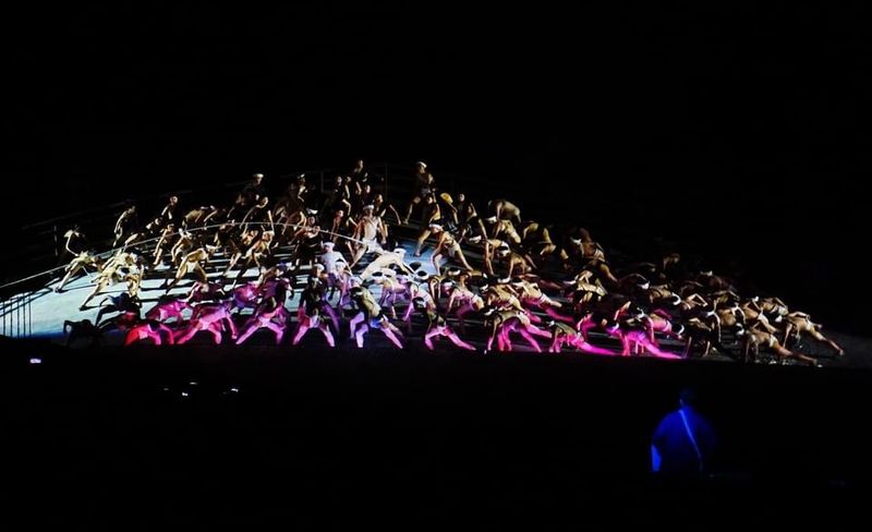 [Supawan’s Colorful World] Impression Wulong .. การแสดงสุดอลังการบนเวที ...