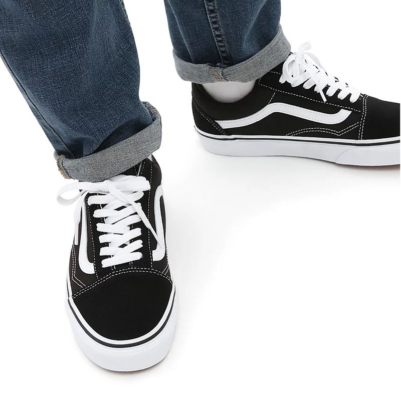 [อสมการ] รองเท้าผ้าใบ Vans Old Skool Classic Black White รุ่นสุดฮิต