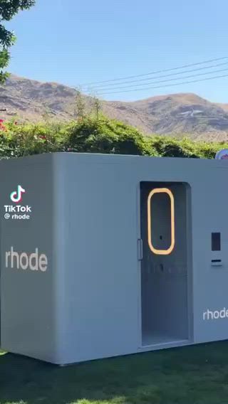 [Nok Creative Branding] การเปิดใช้งานการตลาดแสนสนุกโดย rhode Skin ที่ ...