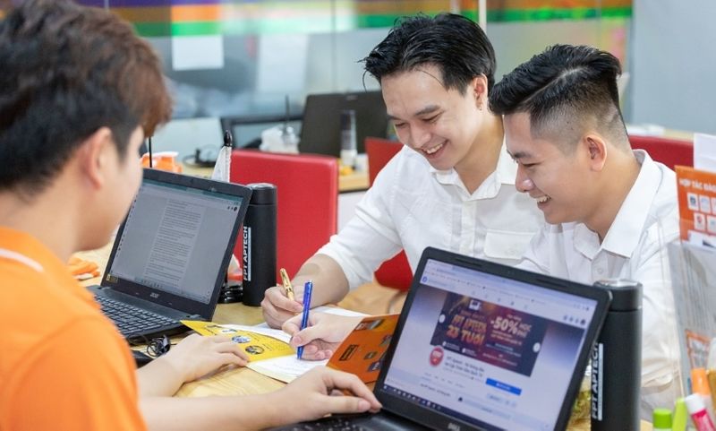 [FPT Aptech - Đào tạo lập trình viên quốc tế] Tuyển sinh Aptech mới ...