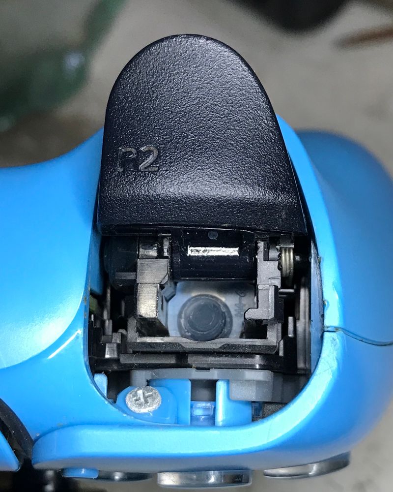 [jokergame] จอย PS5 กด R1 ติดบ้างไม่ติดบ้าง จอย PS5 สีฟ้าสดใสตัวนี้ ส่ง ...