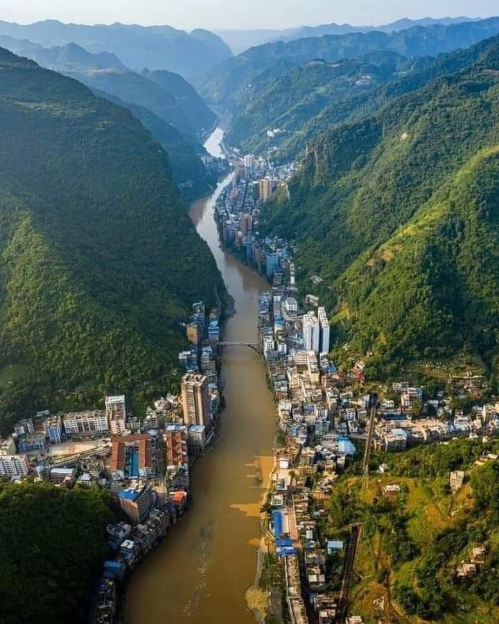 [Bigmama ชวนอ่าน] 🌐หยานจิน เมืองในประเทศจีนที่ได้ชื่อว่าแคบที่สุดในโลก ...