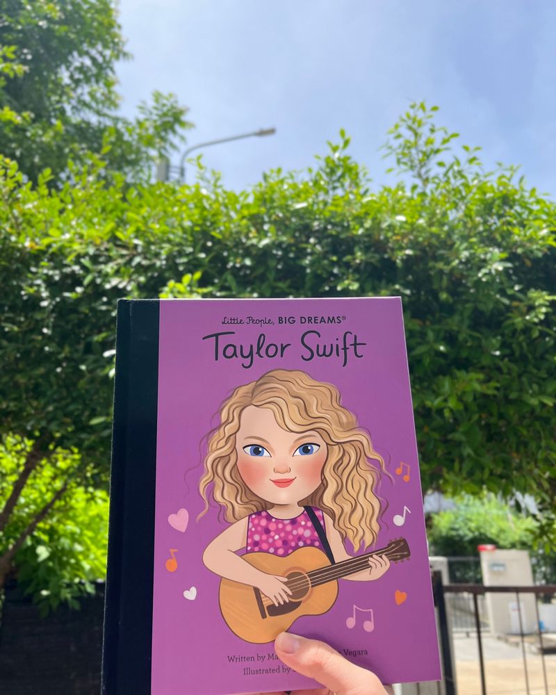 [เล่าไปเรื่อย] Taylor Swift - Little People, BIG DREAMS เรื่องราว ...