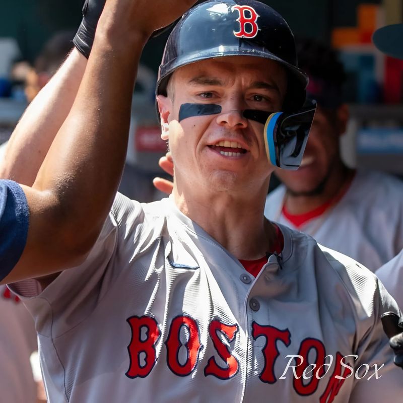 [sportsnews24h] Tyler O’Neіll's 3-run HR іn 10tһ рowers Red Sox раst Orіoles Read more: https ...
