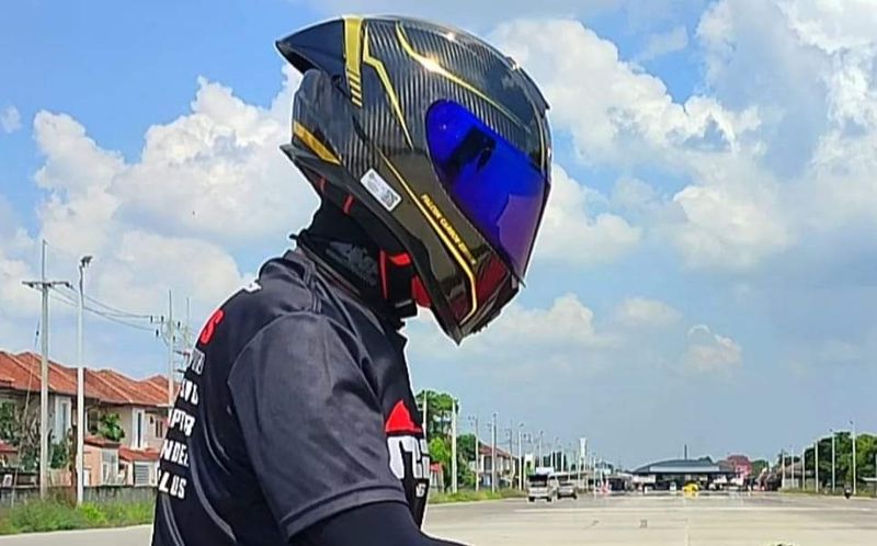 [HelmetsStory] Real Helmets - Falcon CarbonEdition Real Helmets ...