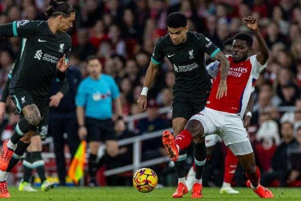 [洪哥] รอย คีน ตั้งคำถามทัศนคติของอาร์เซน่อล หลังเสมอลิเวอร์พูล 2-2 https://tips.thscore.mobi ...