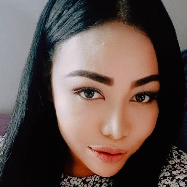 [Darius KJ] อย่าไปสนใจคนอื่นเลยค่ะทำอะไรที่เราสบายใจดีกว่าเพราะคนที่ต้องแคร์คือตัวเราเองและคนใน ...