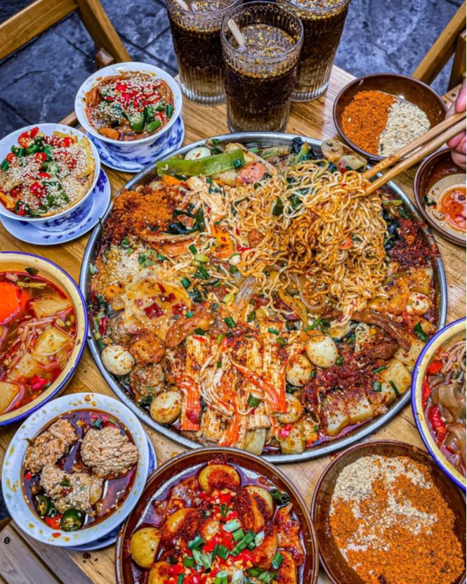 [tom travel] Chengdu Malatang: สัมผัสรสชาติแบบเฉิงตูในจานเดียว เมื่อพูด ...