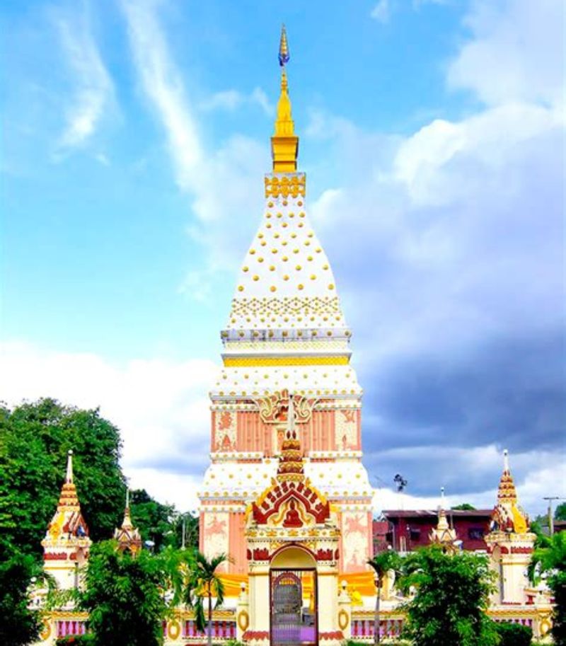 [Prashya Global] ประวัติความเป็นมา วัดพระธาตุเรณู ตั้งอยู่ในอำเภอเรณูนคร จังหวัดนครพนม เป็นวัด ...