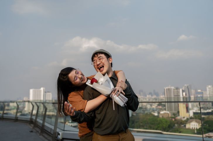 [Newswatch] 100 ไอเดียของขวัญวันวาเลนไทน์ วันวาเลนไทน์ซื้ออะไรให้แฟนดี วันวาเลนไทน์ใกล้เข้ามาทุก ...