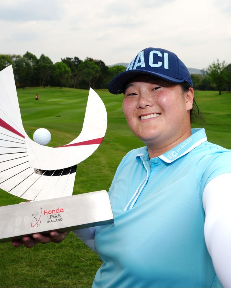 [เนื้อ เหนือ เหนือ Unique Contents] Angel Yin ร่วม 9 โปรสาวท็อป 10 โลก ...