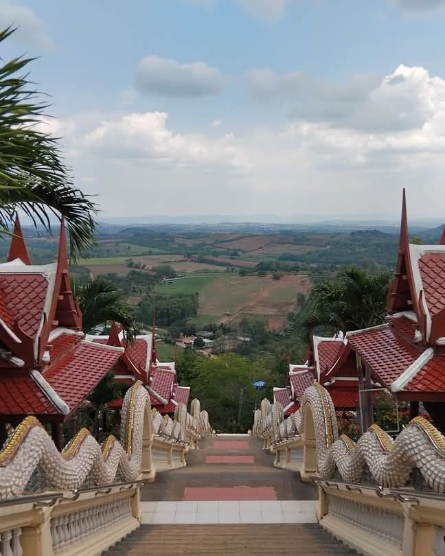 [PANG (Z)] ชีวิต & จิตใจ "การใช้จิตใจที่ดีงามนำทางชีวิต มักจะเจอความสุข ...