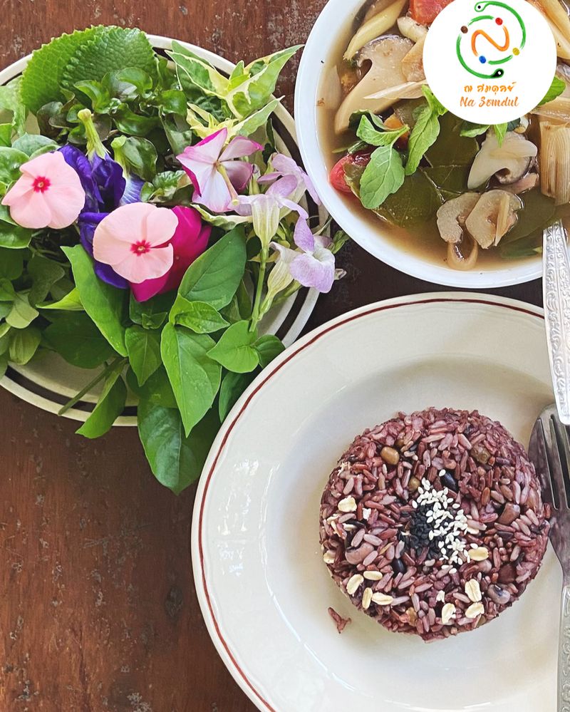 [ณ สมดุลย์ฯ ♡ NaSomdul ] 😨 ฝุ่น PM2.5 กลับมาอีกแล้วค่าทุกคน 💔 หลาย ๆ คนในช่วงที่ผ่านมา ต่างกัน ...