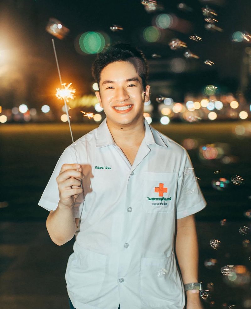 [Doctor_cuteboyth] - น้องหมอแจม 🏥 #หมอหล่อบอกต่อด้วย 👨🏻‍⚕️ #doctorcuteboy 💉💊 #ใครอยากป่วยยกมือ ...